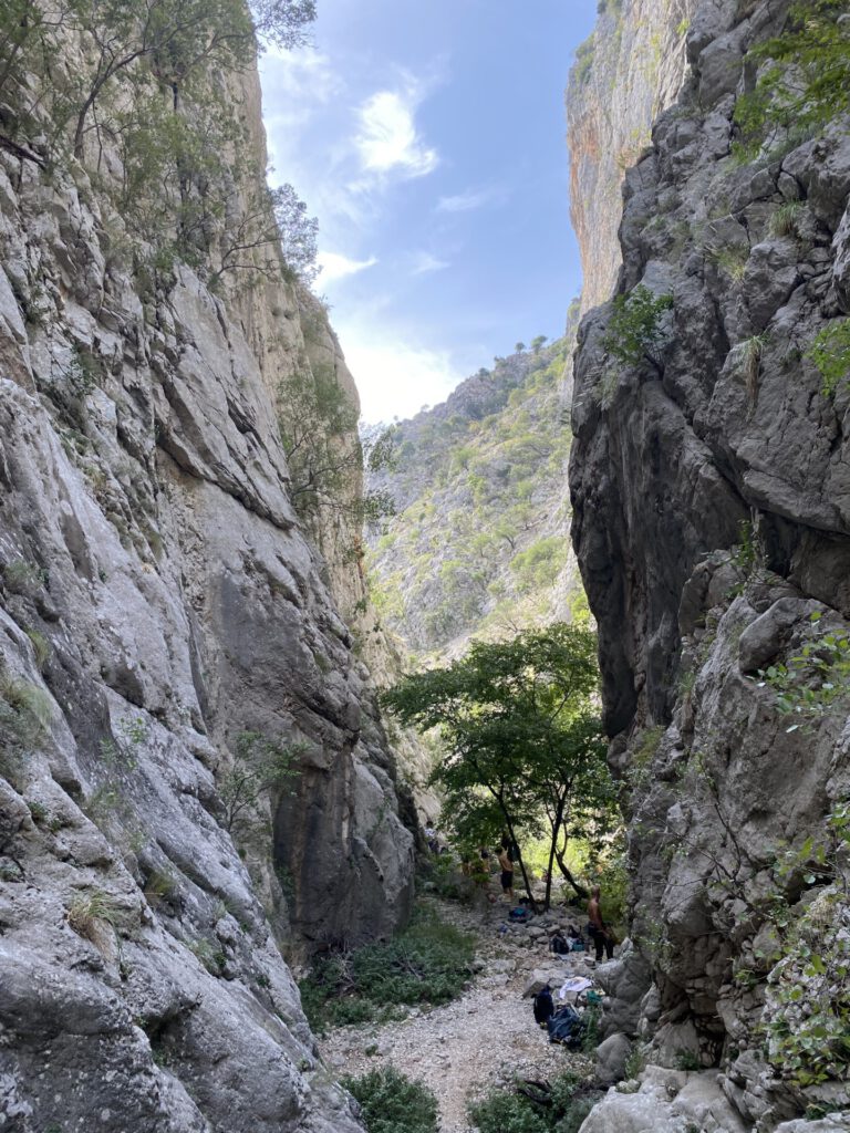 Crags_inside_the_Canyon_(c)_Lion_WeiÃ – Ecopoint Climbing