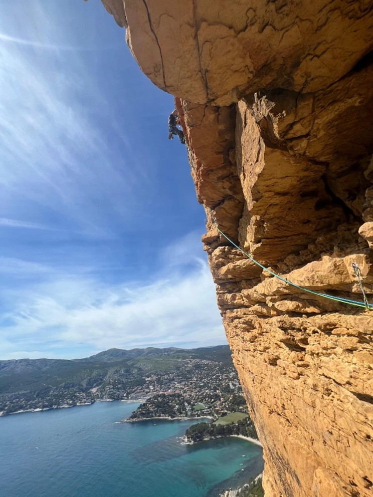 Climbing in cap canaille © Vladimir Fayt – Ecopoint Climbing